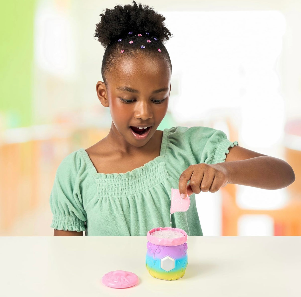 Magic Mixies Mixling Magical Rainbow Deluxe Pack | Kidstationph