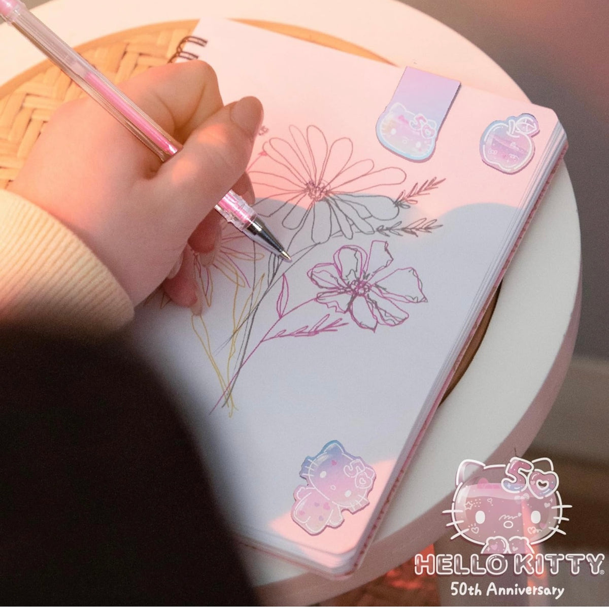 STMT Hello Kitty 50th Anniversary DIY Journaling Set | Kidstationph